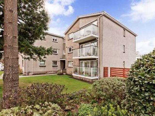3 Bedrooms Flat for sale in 100/17 East Trinity Road, Trinity, Edinburgh EH5