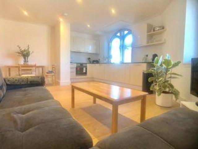 3 Bedrooms Flat for sale in 190 City Rd, London EC1V