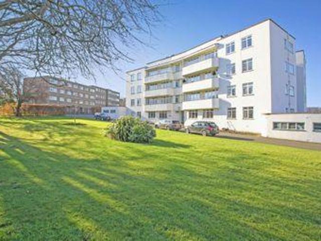 3 Bedrooms Flat for sale in 2 Ravelston Garden, Ravelston, Edinburgh EH4
