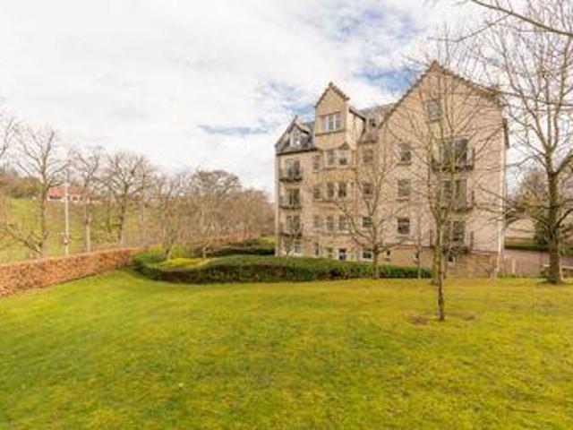3 Bedrooms Flat for sale in 35/9 Easter Steil, Edinburgh EH10