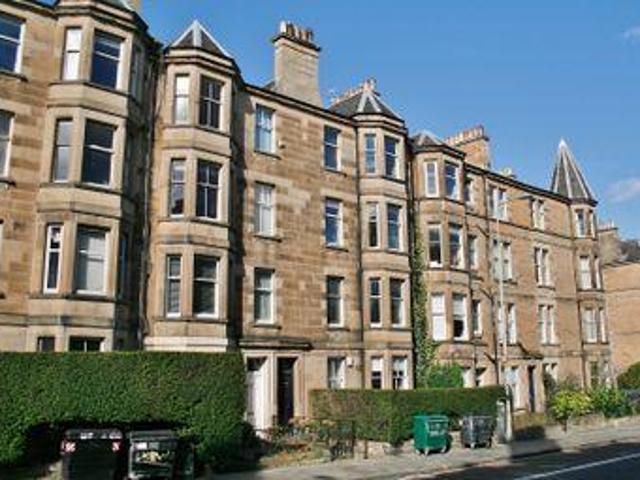3 Bedrooms Flat for sale in 76 1F1 Comiston Road, Morningside, Edinburgh EH10
