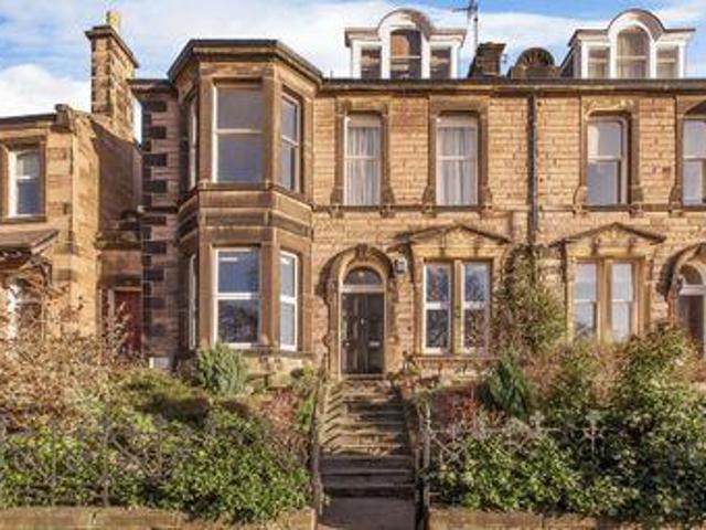 3 Bedrooms Flat for sale in 8 Cameron Crescent, Newington EH16