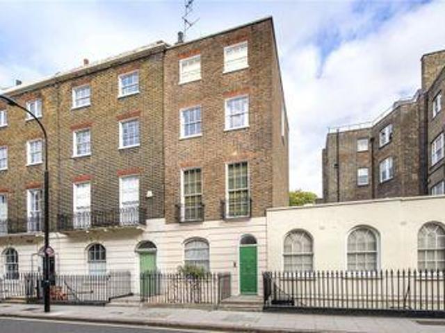 3 Bedrooms Flat for sale in Conway Street, London W1T