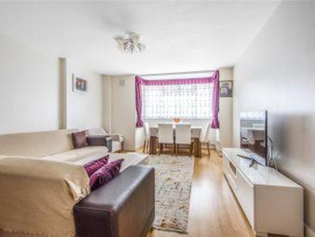 3 Bedrooms Flat for sale in Campsbourne Road, Hornsey, London N8