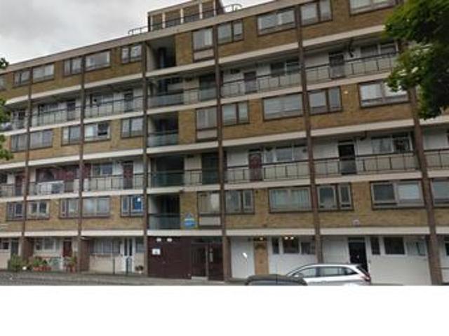 3 Bedrooms Flat for sale in Carlton Vale, London NW6