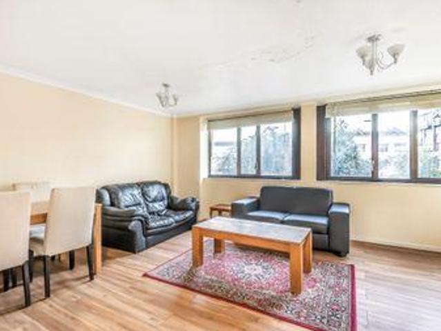 3 Bedrooms Flat for sale in Cromwell Road, London SW5