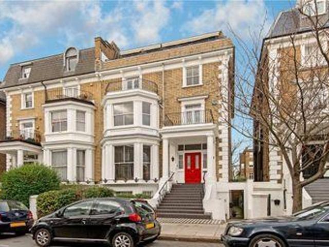 3 Bedrooms Flat for sale in Adamson Road, London NW3