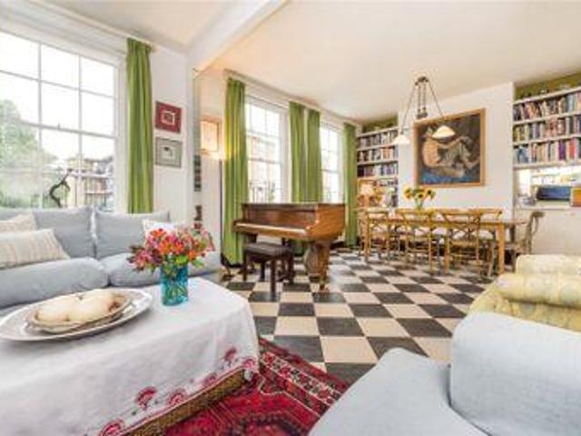 3 Bedrooms Flat for sale in Arlington Road, London NW1