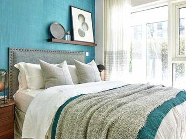 3 Bedrooms Flat for sale in Ascensis Tower, Juniper Drive, Battersea Reach, London SW18