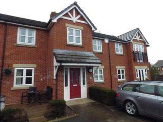 3 Bedrooms Flat for sale in Bolton Road, Aspull, Wigan WN2