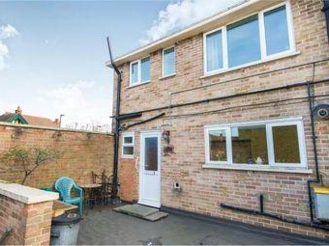 3 Bedrooms Flat for sale in Baker Street, Enfield, 310B Baker Street, Enfeild EN1