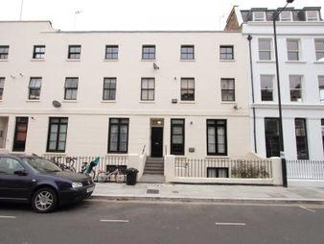3 Bedrooms Flat for sale in Blythe Mews, Blythe Road, London W14