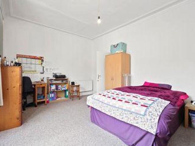 3 Bedrooms Flat for sale in Bravington Road, London W9