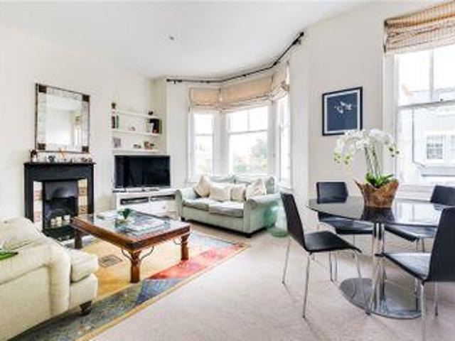 3 Bedrooms Flat for sale in Brayburne Avenue, London SW4
