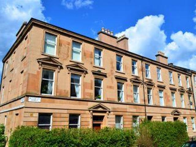 3 Bedrooms Flat for sale in Buccleuch Street, Flat 2/1, Garnethill, Glasgow G3