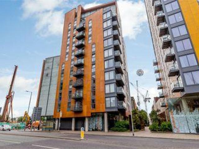 3 Bedrooms Flat for sale in Goulden Street, Manchester M4