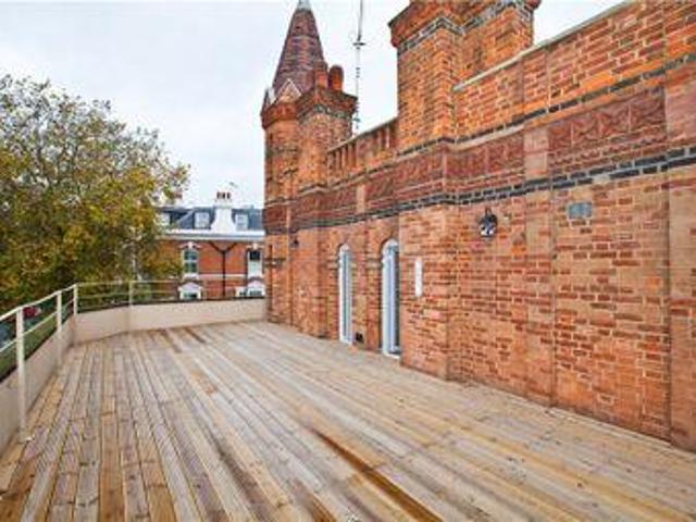3 Bedrooms Flat for sale in Goldhawk Road, London W6