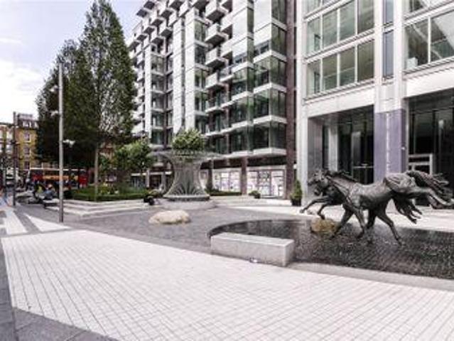 3 Bedrooms Flat for sale in Goodmans Fields, 39 Leman Street, London E1