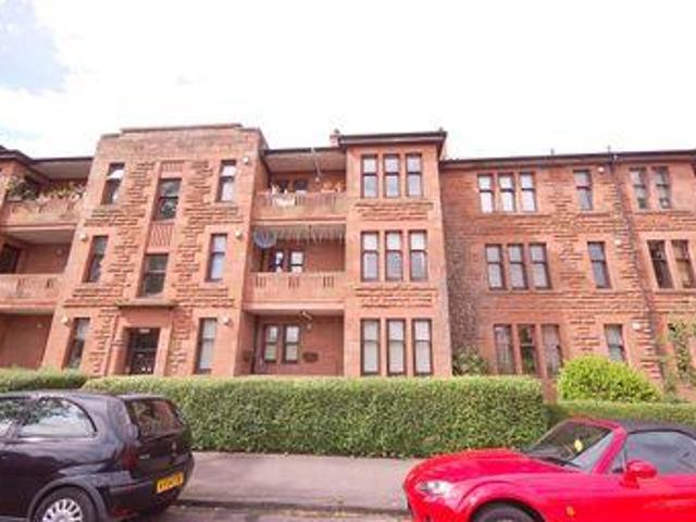 3 Bedrooms Flat for sale in Gryffe Street, Cathcart, Glasgow G44