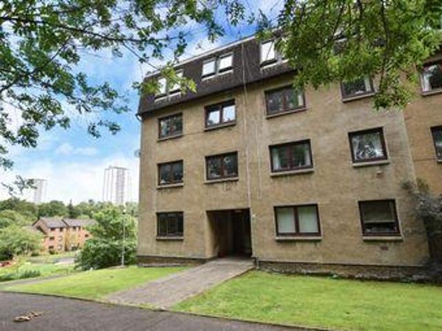 3 Bedrooms Flat for sale in Grandtully Drive, Kelvindale, Glasgow G12