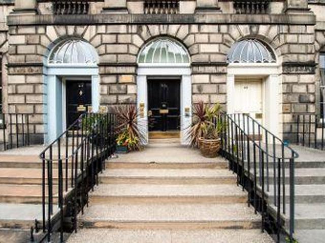 3 Bedrooms Flat for sale in Great King Street, Edinburgh EH3