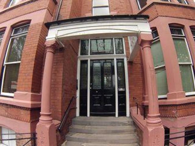 3 Bedrooms Flat for sale in Greenbank Drive, Sefton Park, Liverpool L17