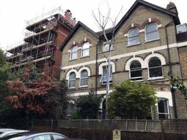 3 Bedrooms Flat for sale in Ground And First Floors, Hornsey Lane, Highgate, London N6