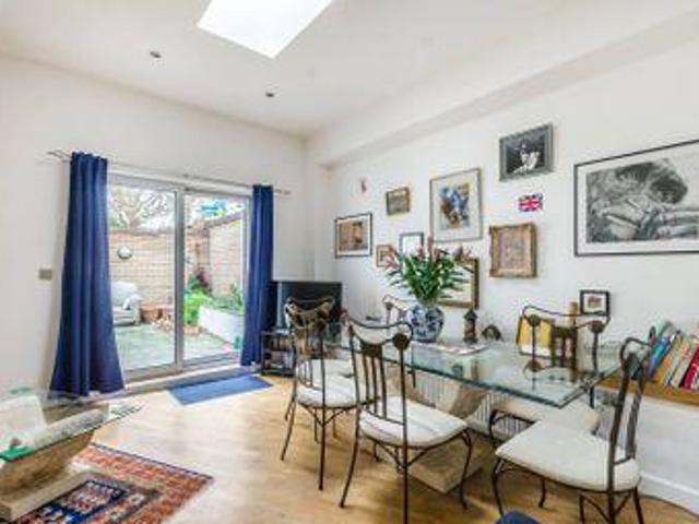 3 Bedrooms Flat for sale in Grove Lane, Camberwell SE5