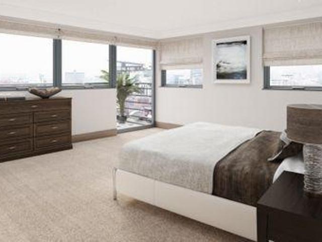 3 Bedrooms Flat for sale in Danforth Apartments, Furness Quay, Salford M50