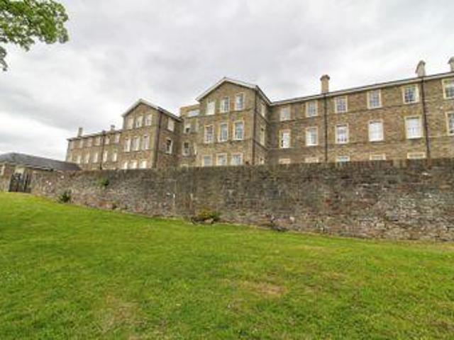 3 Bedrooms Flat for sale in Dirac Road, Bristol BS7