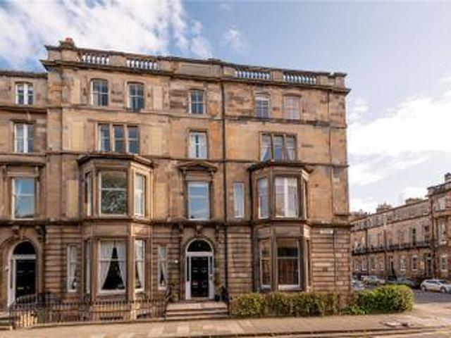 3 Bedrooms Flat for sale in Drumsheugh Gardens, Edinburgh EH3