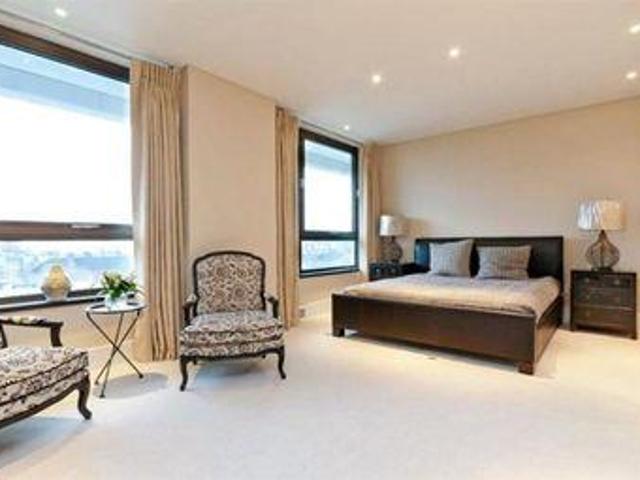 3 Bedrooms Flat for sale in Embassy Court, London, St Johns Wood NW8