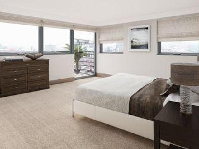 3 Bedrooms Flat for sale in Fortis Quay, Salford Quays M50