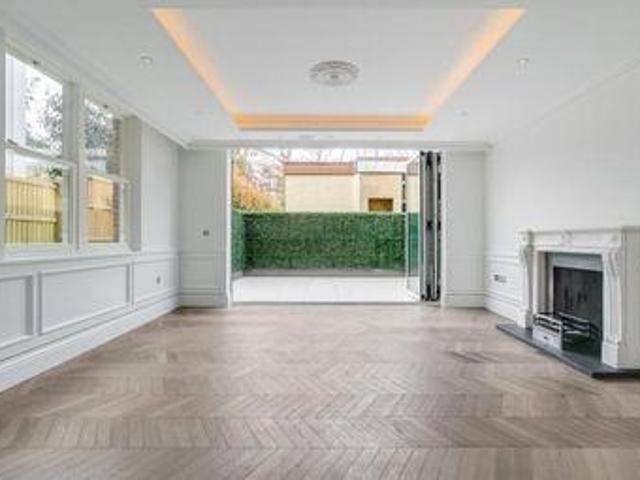 3 Bedrooms Flat for sale in Fitzjohns Avenue, Hampstead, London NW3