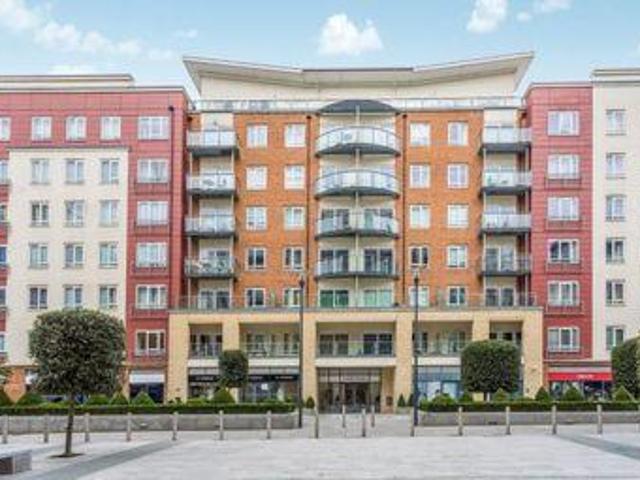 3 Bedrooms Flat for sale in Flat, 11 Boulevard Drive, Hendon, London NW9