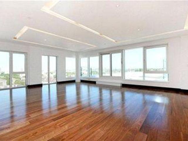3 Bedrooms Flat for sale in Flotilla House, Battersea Reach, London SW18