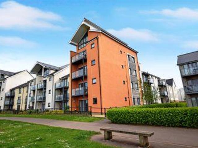 3 Bedrooms Flat for sale in Kingfisher Road, Portishead, Bristol BS20