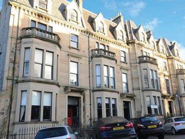 3 Bedrooms Flat for sale in Kingsborough Gardens, Glasgow G12