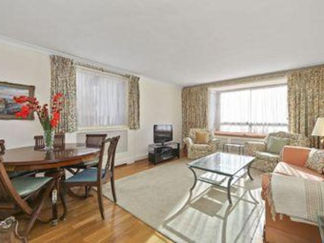 3 Bedrooms Flat for sale in Kinnerton Street, London SW1X