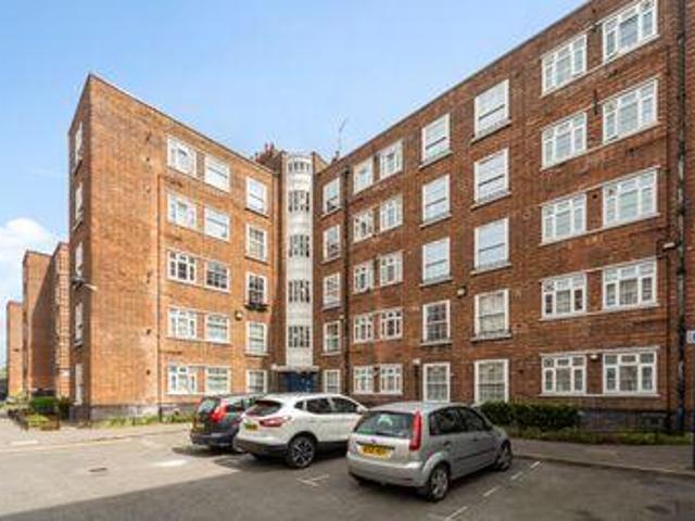 3 Bedrooms Flat for sale in Homerton High Street, London E9