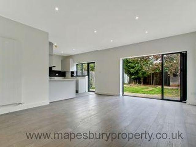 3 Bedrooms Flat for sale in Hendon Way, Hendon NW2