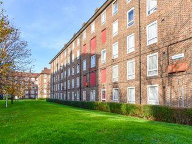 3 Bedrooms Flat for sale in Orb Street, London SE17