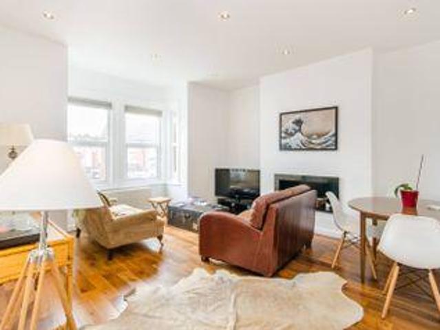3 Bedrooms Flat for sale in Osborne Road, Willesden Green NW2