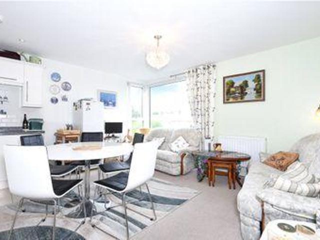 3 Bedrooms Flat for sale in Lime Court, Henley On Thames RG9