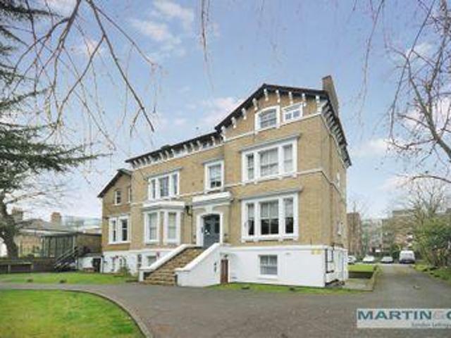 3 Bedrooms Flat for sale in Mattock Lane, London W5