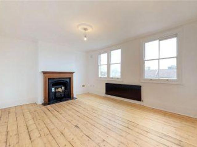 3 Bedrooms Flat for sale in Malvern Road, London E8