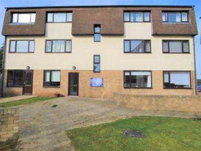 3 Bedrooms Flat for sale in Manor House Lane, Whitchurch, Bristol BS14