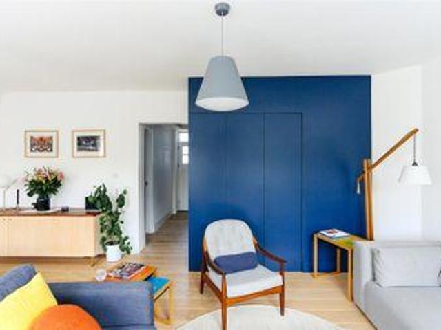 3 Bedrooms Flat for sale in Mill Row, Haggerston, London N1