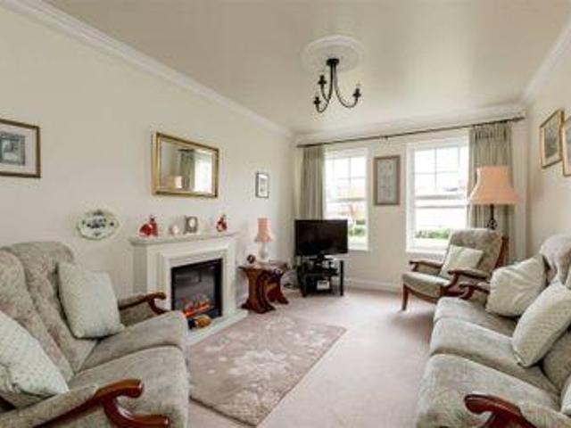 3 Bedrooms Flat for sale in New Cut Rigg, Edinburgh, Midlothian EH6