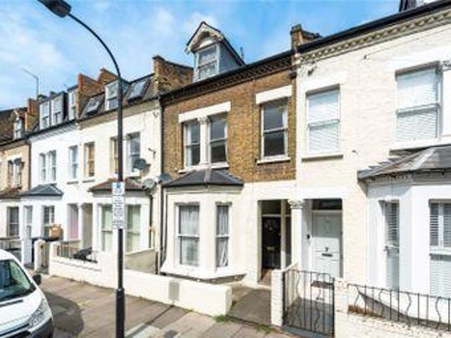 3 Bedrooms Flat for sale in Shorrolds Road, Fulham, London SW6